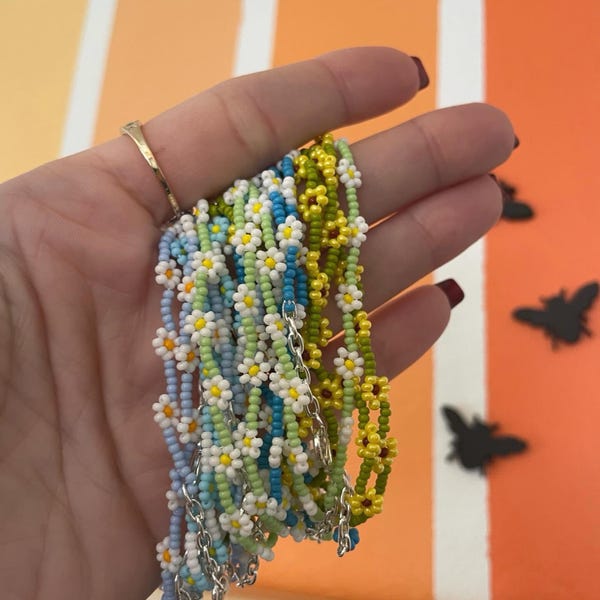 Daisy Chain Ring, Dainty Flower Beaded Ring, Y2k Jewelry for Her ...