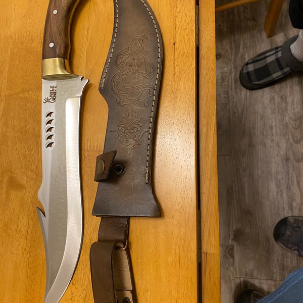 Handmade Bowie Knife, Wolf Laser Engraved Hunting Knife, Root Walnut ...