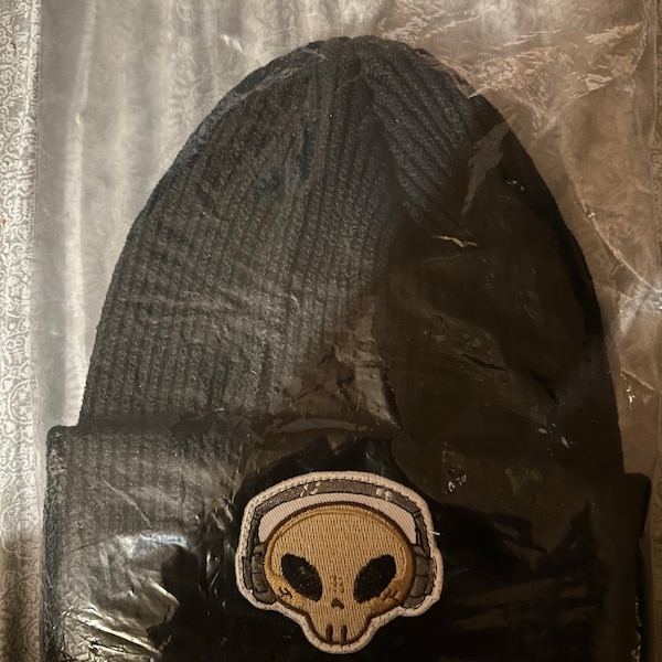 Aesthetic Skeleton Beanie! - Etsy