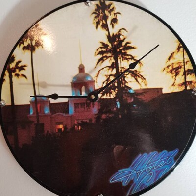 Pink Floyd Darkside of the Moon Vintage Album Cover Clock - Etsy