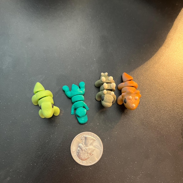 Mini Articulated Ladybug Toy - Tiny 3D Printed Poseable Insect - Cute ...