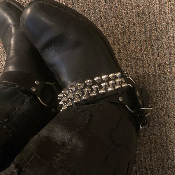 Single Row Small Uk 77 Bootstrap Bootstraps Boot Harness Pair or Single ...