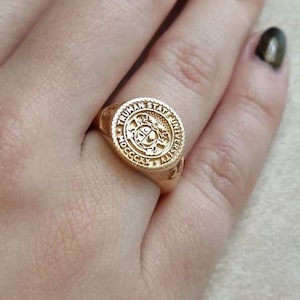 Gold Diamond Pave College Class Rings, Women's Class Ring, Gold ...