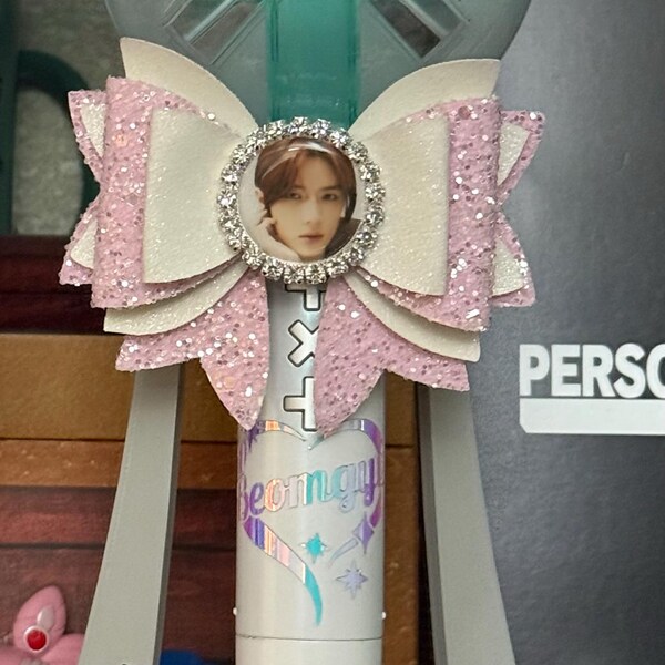 STRAY KIDS SKZOO Bang Chan, Lee Know, Changbin, Hyunjin, Han, Felix ...