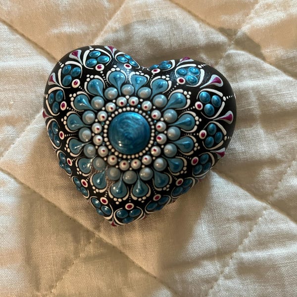 Mandala Heart, Painted Stone, Artificial Stone, Dot Painting ...