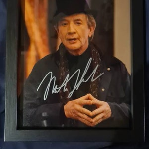 Bella Hadid MODEL in Person Signed Photo - Etsy