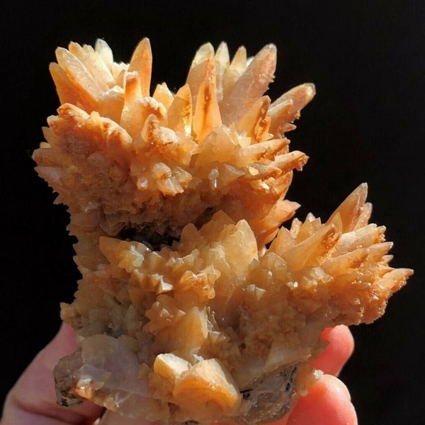 Hemimorphite Mineral Specimen From Wenshan, Yunnan, China / Miniature ...