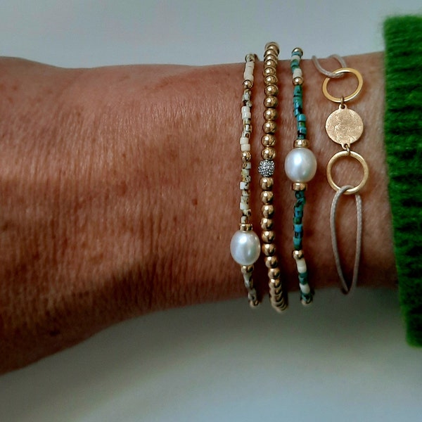 Bracelet fin perle d'eau douce et perles miyuki sur élastique, bracelet ...