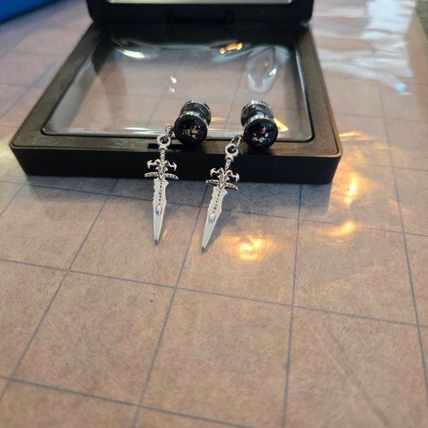 Sword Plugs Gauges / 16g, 8g, 6g, 4g, 2g, 0g, 00g, 7/16, 1/2, 9/16, 5/8 ...