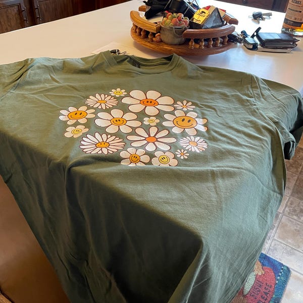 Retro Shirt, Flowers Shirt, Retro Flower Shirt, Retro Daisy Shirt ...