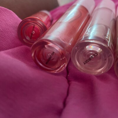 Extra Small Round Stickers for Placing Names of Lip Gloss and Lipsticks ...