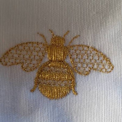 Bee Embroidery Design, Bee Machine Embroidery Design Digital Download ...