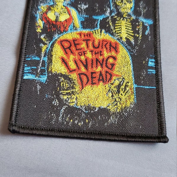 Return of the Living Dead WOVEN PATCH - HORROR Movie - Zombies, Tarman ...