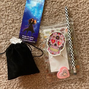 Vintage Tiny Purse Manicure Kit With Petit Point Accent | Etsy