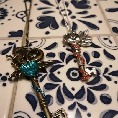 Watership Down Locket. Fiver and the Black Rabbit - Etsy