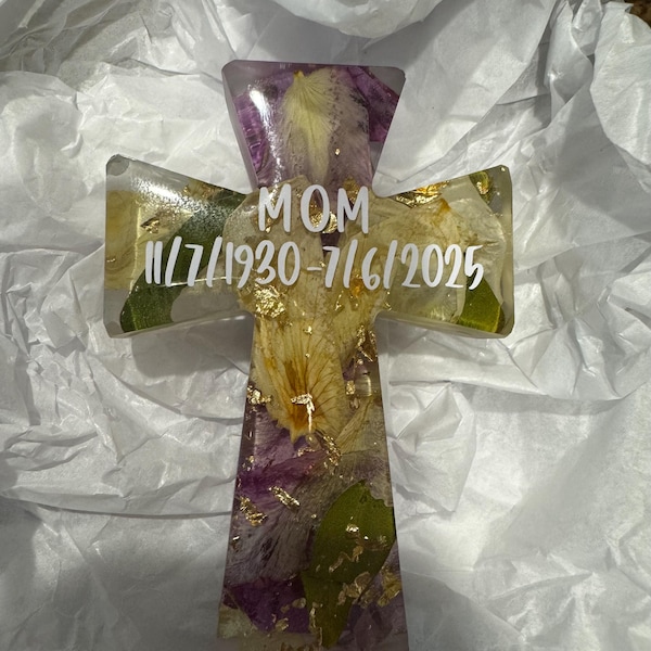 Custom Made Bird Made With Your Dried Flowers, Songbird Keepsake, Bird ...