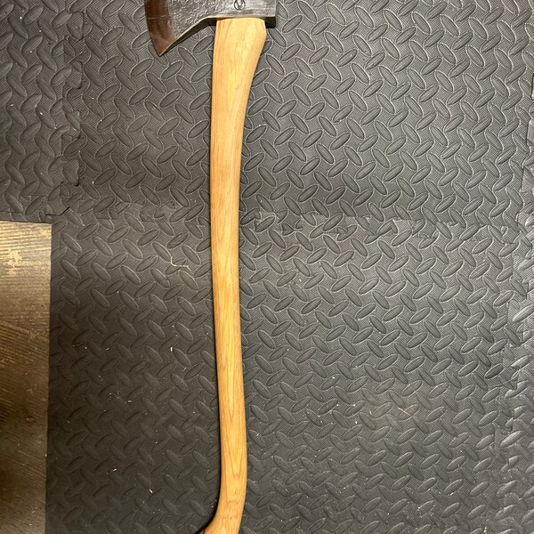 PRE-ORDER** the Voicesofjake Designed Spear Point Splitting Axe! - Etsy