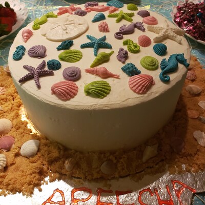 25 or 50 Edible Sugar Seashells Underwater Theme Beach Fondant Cake or ...
