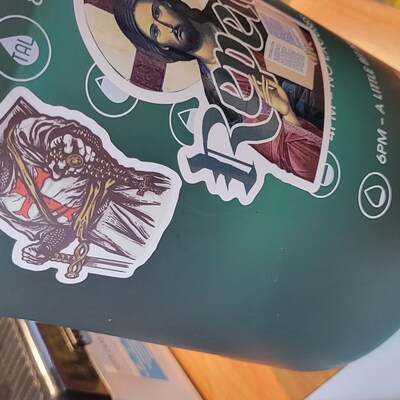 Large 4 Ave Christus Rex Sticker - Etsy