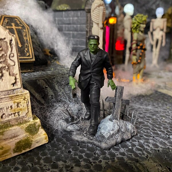 Frankenstein Miniature - for Halloween Village, Lemax Spooky Town, Dept ...
