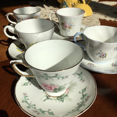 Broken Completely Mismatched Tea Cups and Saucers Vintage Tea Cups ...