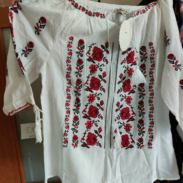 Romanian Blouse, Red Floral Embroidery, Peasant Top, Traditional Blouse ...