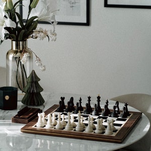 Handmade Chess Set, Resin Chess Pieces, Helio Colorful Chess Set ...