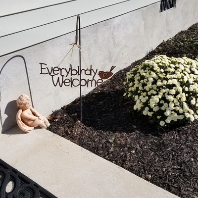 Everybirdy Welcome Sign Made in the USA - Etsy