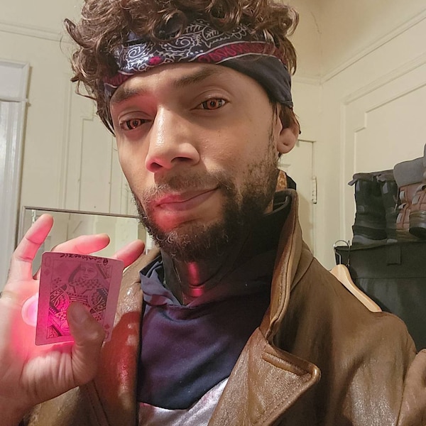 LED Hand Energy Blast Prop Hidden Bright Palm Light up Kit Effect ...