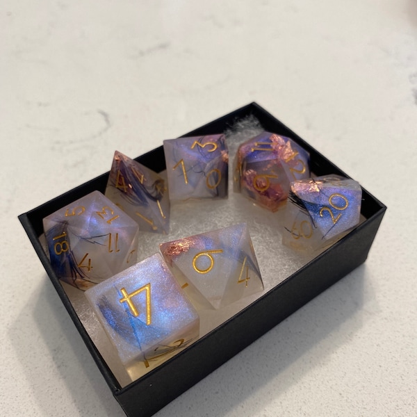 Feather Fall - 7 Piece Sharp Edge Dnd Dice Set. Dungeons and Dragons, D ...