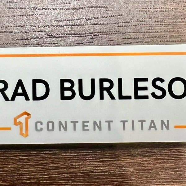 Metal Wearable Magnetic Name Tags for Business or Work - Brushed Gold ...