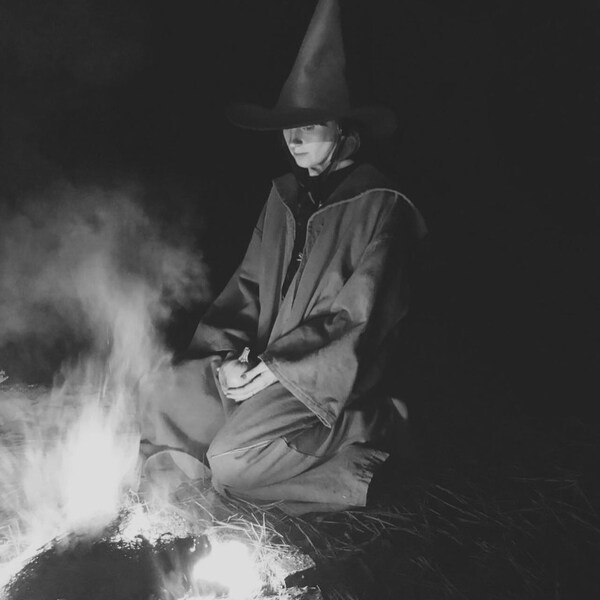 Practical Witch Hat Black Wool Felt Hat With Satin Ribbon Ties-straight ...