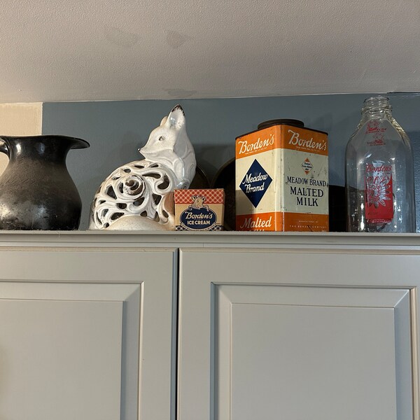 Antique Cobbler Set 4 Sizes of Shoes, Stand, and Rustic Wooden Storage ...