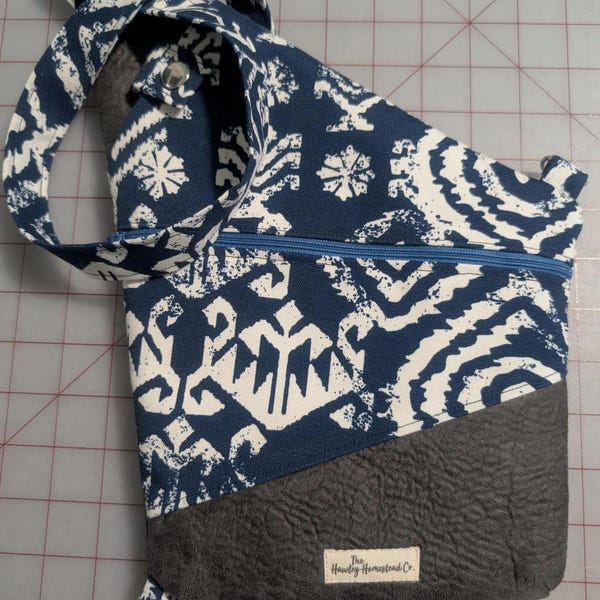Traveler Pouch SEWING PATTERN, Easy Travel Bag Pattern, Unisex ...