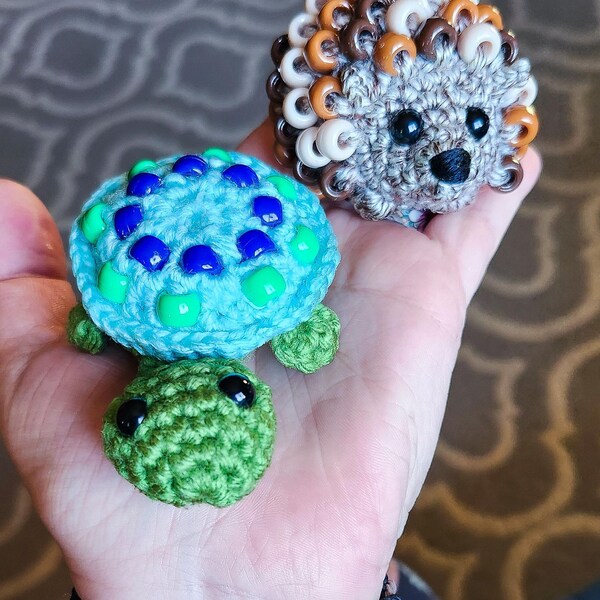 Beaded Fidget Turtle Crochet Pattern: Beginner Friendly, No Sew ...