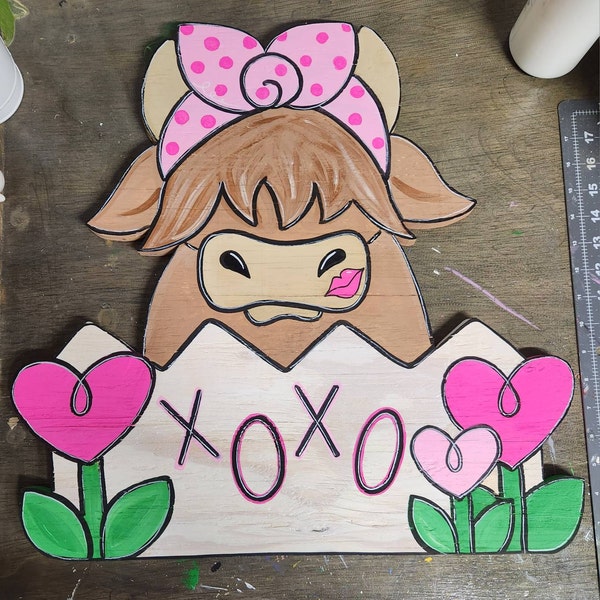 TEMPLATE: Valentines Day Door Hanger Template, Highland Cow Door Hanger ...