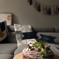 Custom Hand Drawn Metallic Gold Lettering Sign / Name Cards - Etsy ...