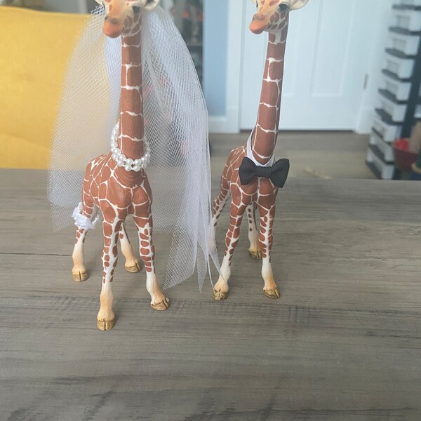 Giraffe Cake Topper, Giraffe Wedding Cake Topper, Animal Cake Topper ...