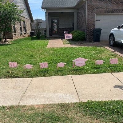 Rose Gold Grad Yard Sign & Outdoor Lawn Decorations 2024 Graduation ...