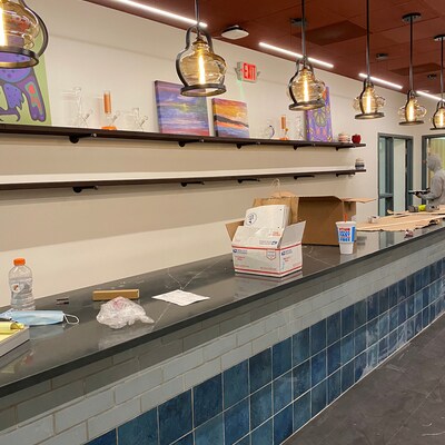 Pipe Hangers for Industrial Floating Shelves, Iron Shelf Brackets ...