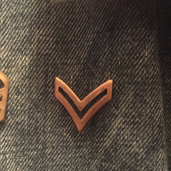 Military Chevron Rank Pin - Army Uniform Pin - Vintage Armed Forces Pin ...