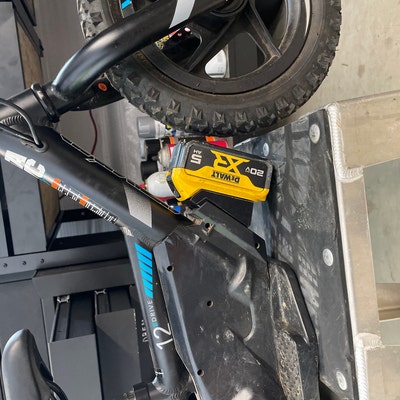 Stacyc Dewalt Battery Adapter 12 and 16 - Etsy