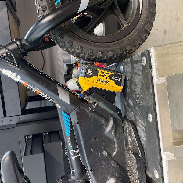 Stacyc Makita Battery Adapter - 12" and 16" - Etsy