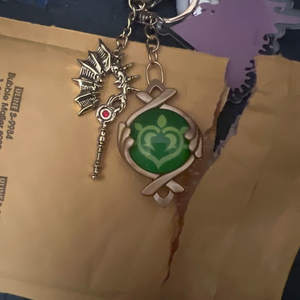 Fire Emblem Relic Weapons - Pins Necklace Keychain - 3 Houses - Byleth ...