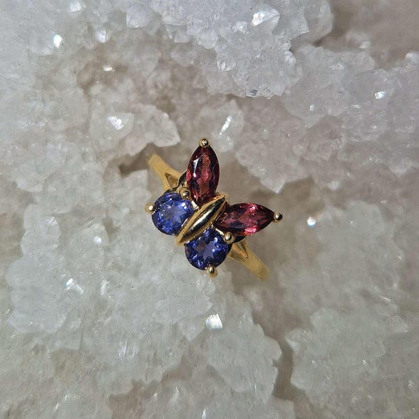 Vintage 18K Yellow Gold Leaf Charm Pendant - Etsy