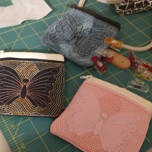 In the Hoop Zipper Bag Circles Machine Embroidery Designs ITH Cosmetic ...