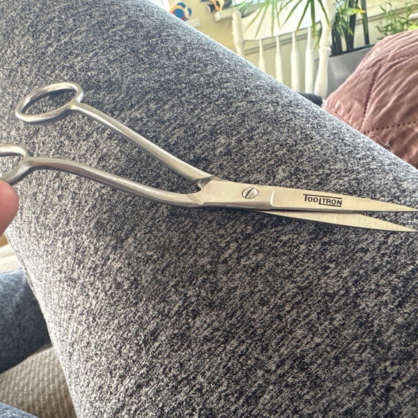 Scissors 5 1/2" Curved for Rug Hooking! - Etsy