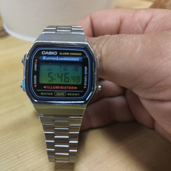 Casio F-91W Gradient Filter Screen - Etsy UK