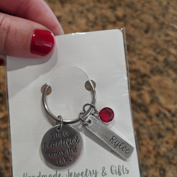 Sweet 16 Keychain | Sweet 16 Gift | Personalized Sweet 16 Keychain ...