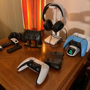 Custom Display Stand for Wavebird Nintendo Gamecube Controller - Etsy